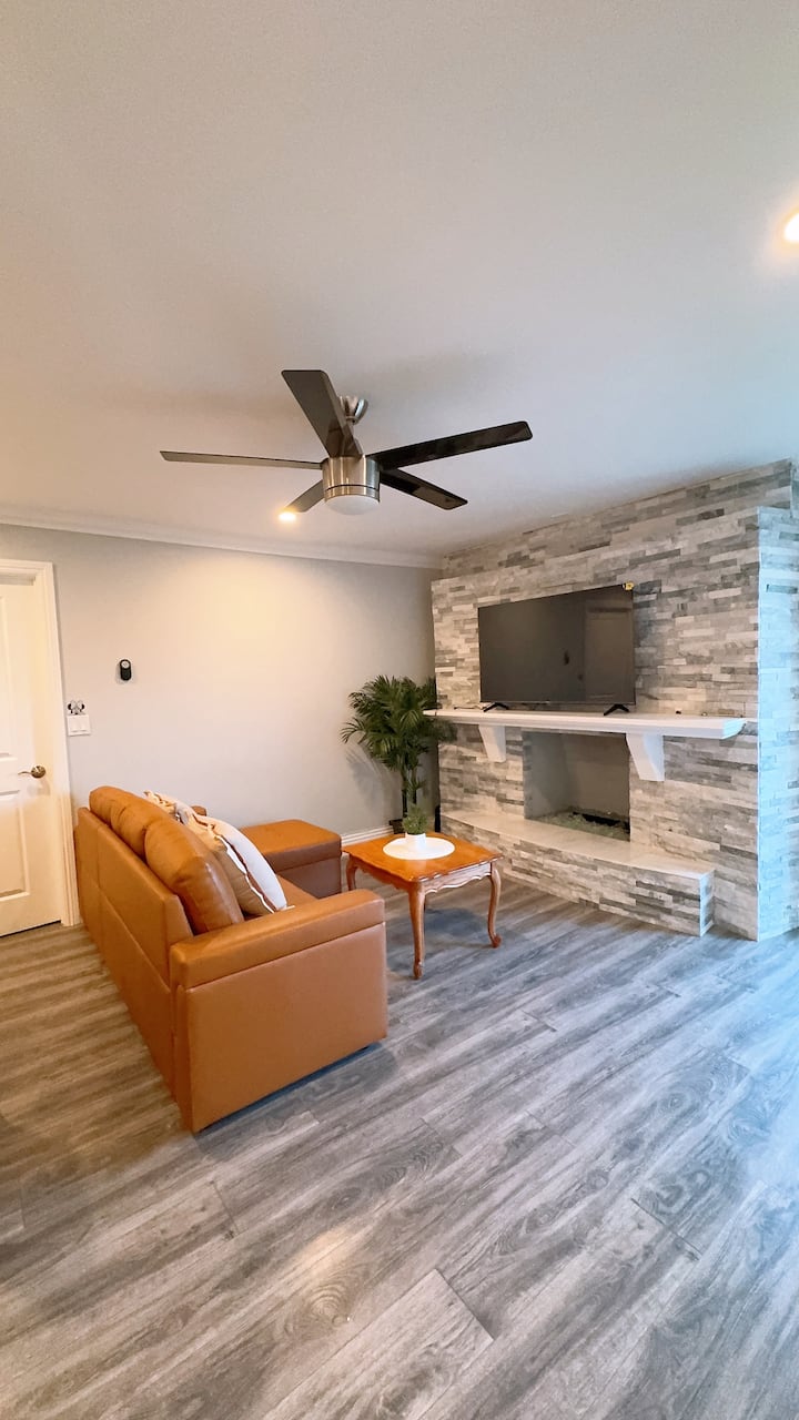 [Just Listed] Cozynooks Near Disney - 2br/1ba - Anaheim