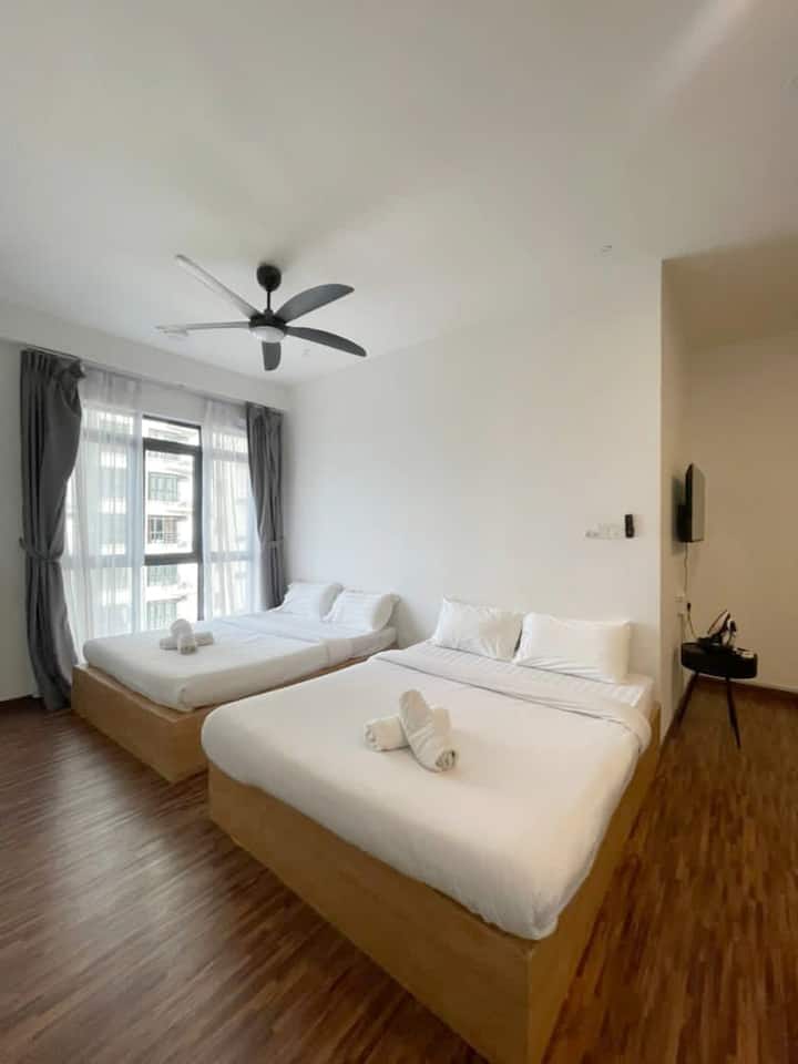 Mellow Suites @ K Avenue 4-5pax - Putatan