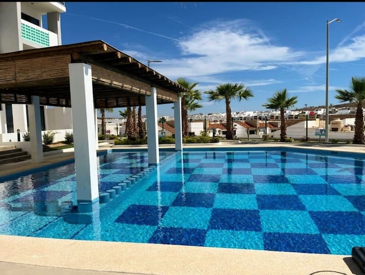 Condo A Pasos De Playa Brujas Planta Baja 2 Baños - Mazatlán