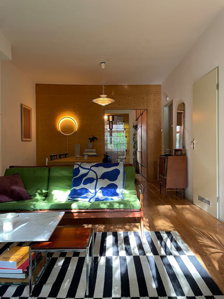 Stylish Design Apartment With Lush Green Garden - Amsterdam