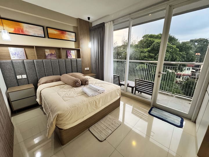 Cozy 1 Bedroom Apartment In Dago - インドネシア バンドン