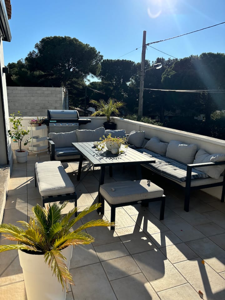 Appartement Proche De La Mer. - Sausset-les-Pins