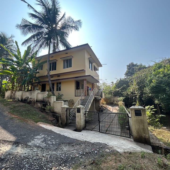 Radhe Shyaam Homestay Udupi 3bhk Ac - Udupi