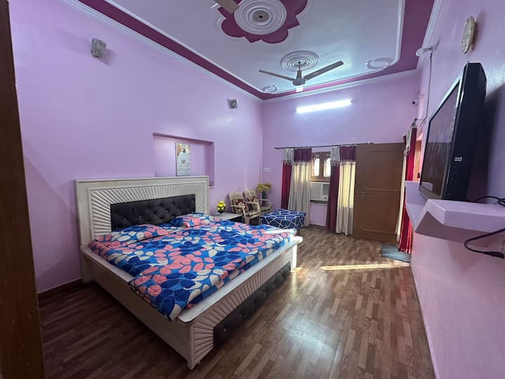 Comfy Family Getaway - Aligarh