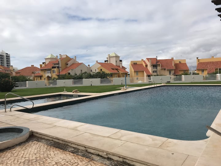 Flat Next To Marina And Beach - Quarteira