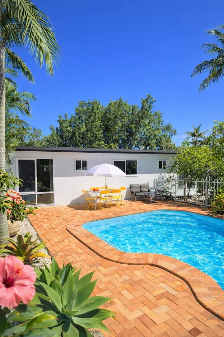 No Cleaning Fee • 2 Full Ensuites • Pool House - Buderim
