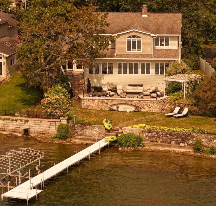 Lakeside - Luxury On Owasco Lake - Best Location - Owasco Lake, NY