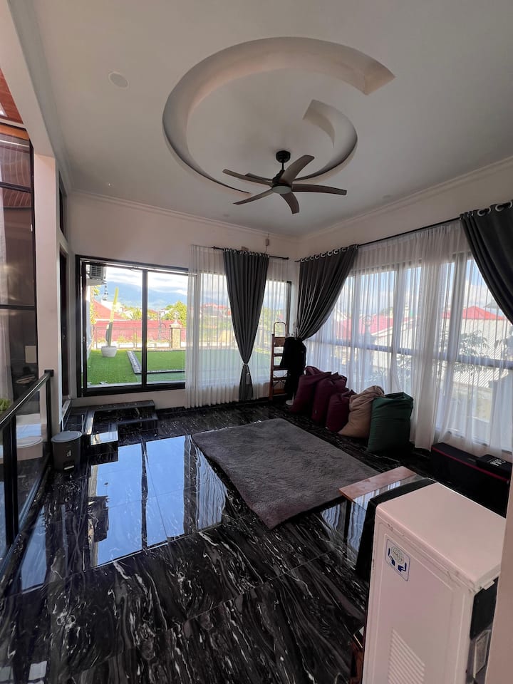 Rumah Cozy Elegant - Padang