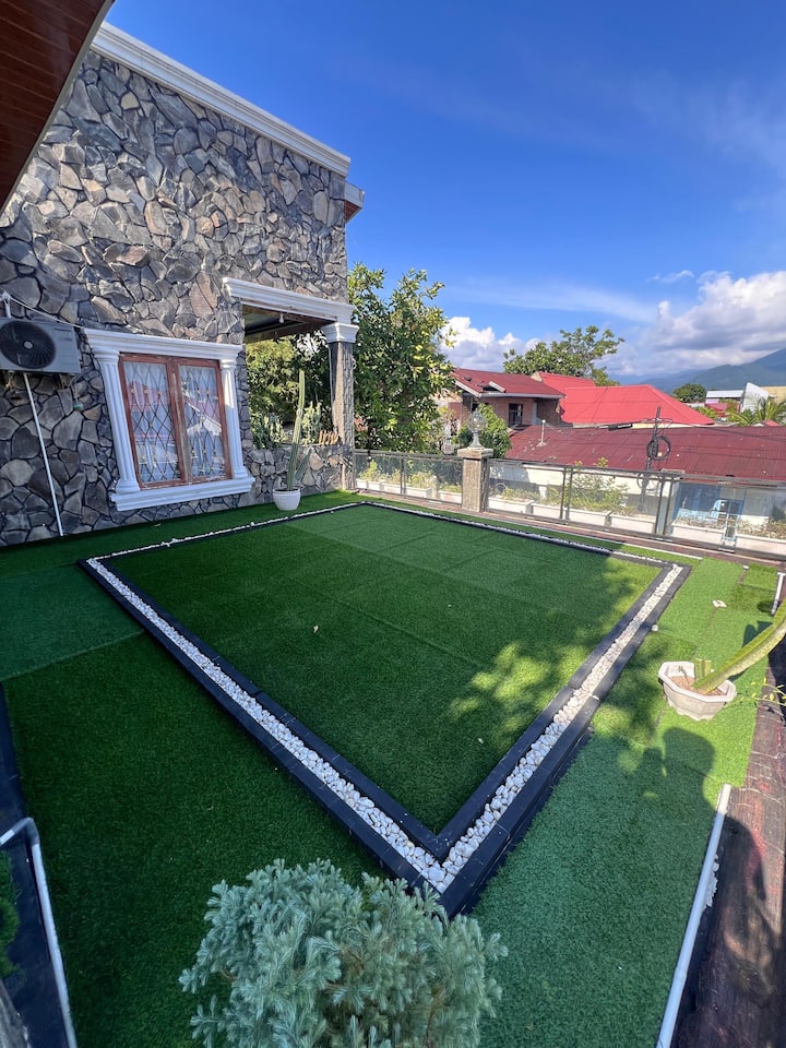 Rumah Cozy Elegant - Padang