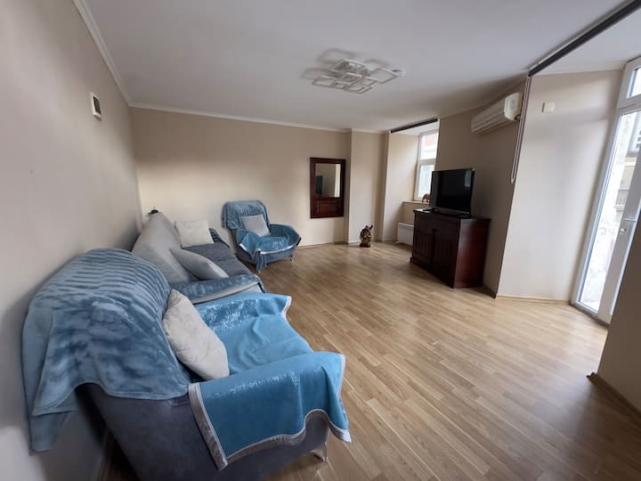 Cozy Apartment In Nizami Street - Baku