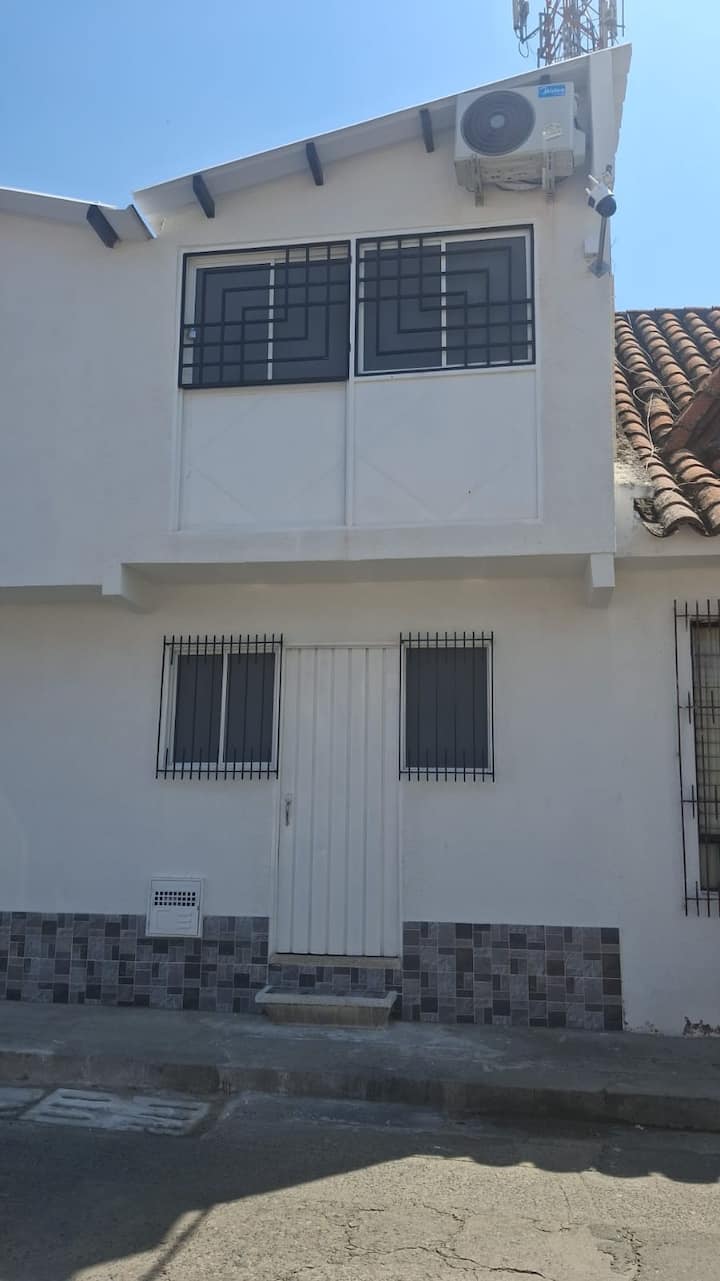 Apartahotel Bustamante Apto 3 Vip - Buga