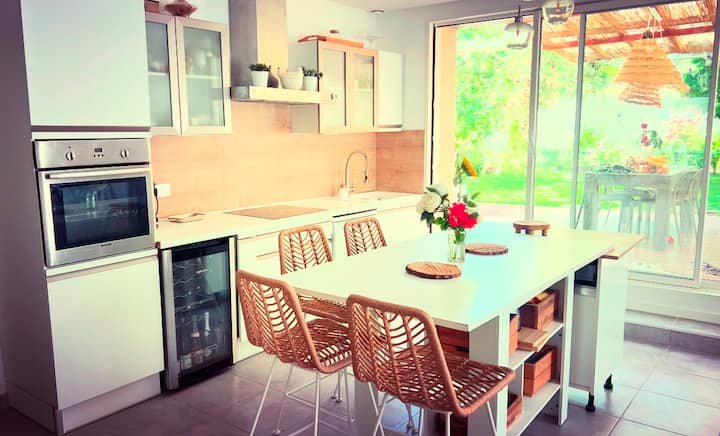 Maison Parking/piscine/calme - Nîmes