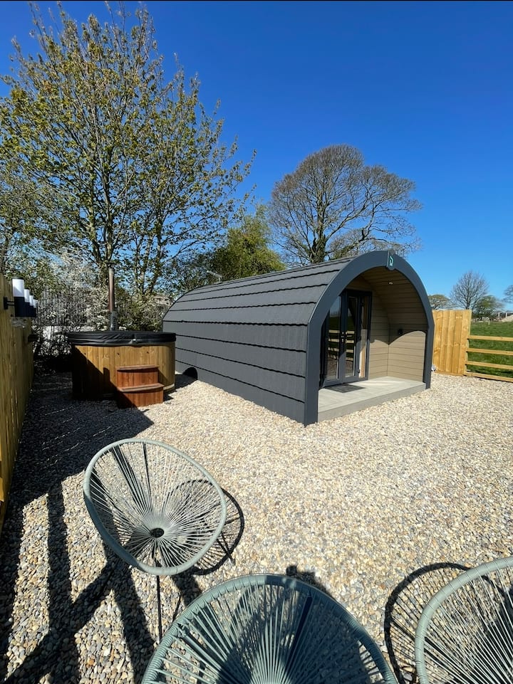 Meadow Retreat Cabin - North Yorkshire