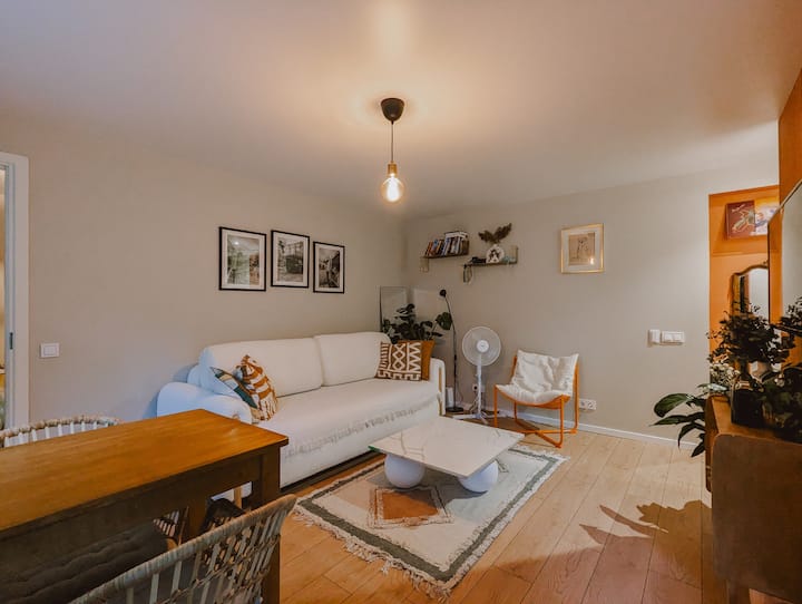 Cozy 1-bedroom In Põhja-tallinn - Tallinn