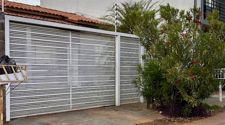 Casa Grande No Bairro Residencial áGuas Claras - Cuiabá