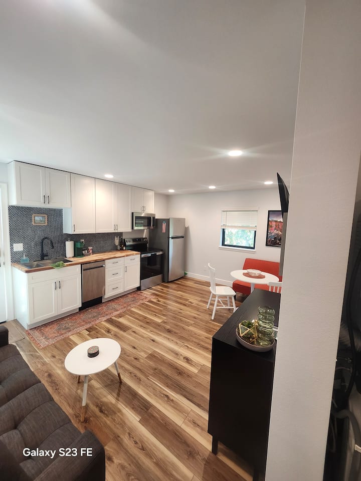 The Loft On Lewis Street - 莫斯科