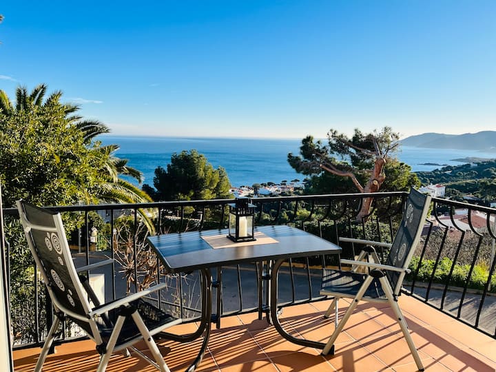 Fantástico Dúplex Con Vistas - Llançà