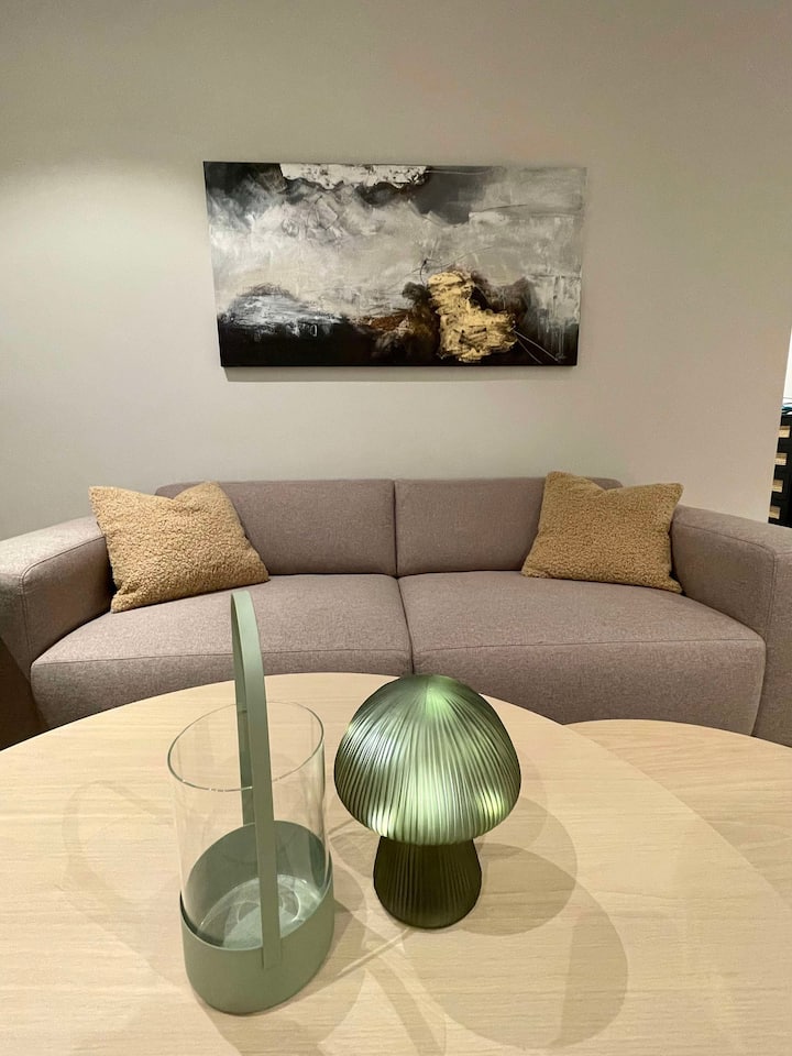 Moderne Og Koselig 3-roms Med Praktisk Beliggenhet - Tromsø