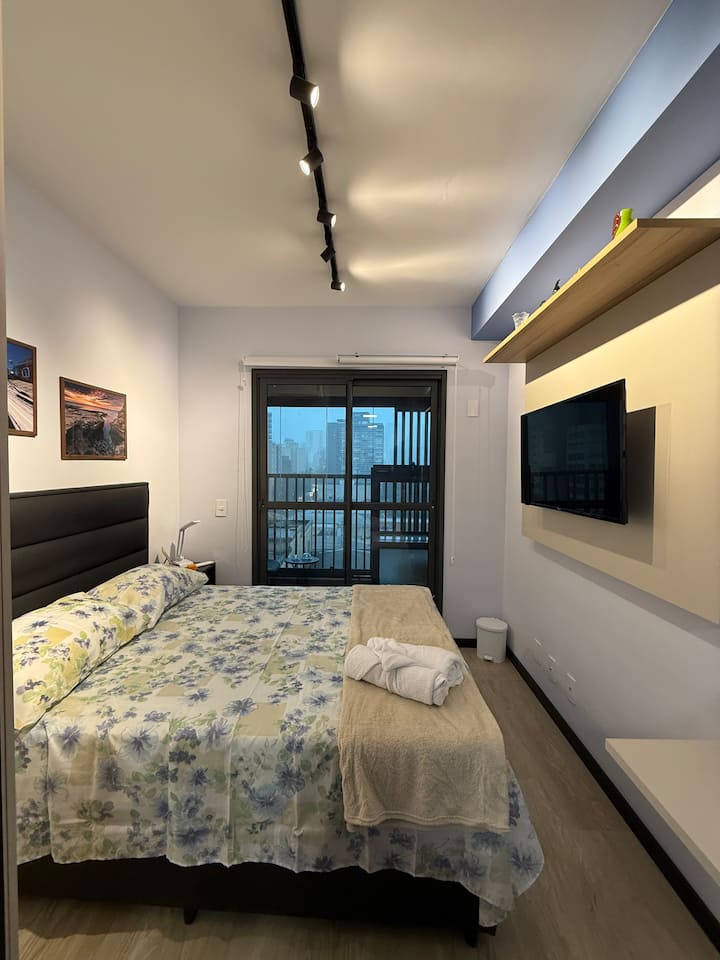 01 Liberdade/feirinha/ Fecap Ar-cond+rooftop - Liberdade