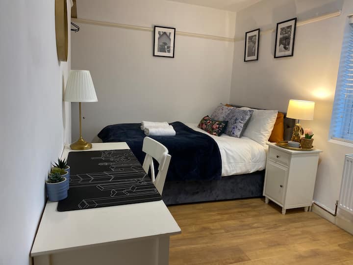 M18 En-suite With Free Parking - 맨체스터