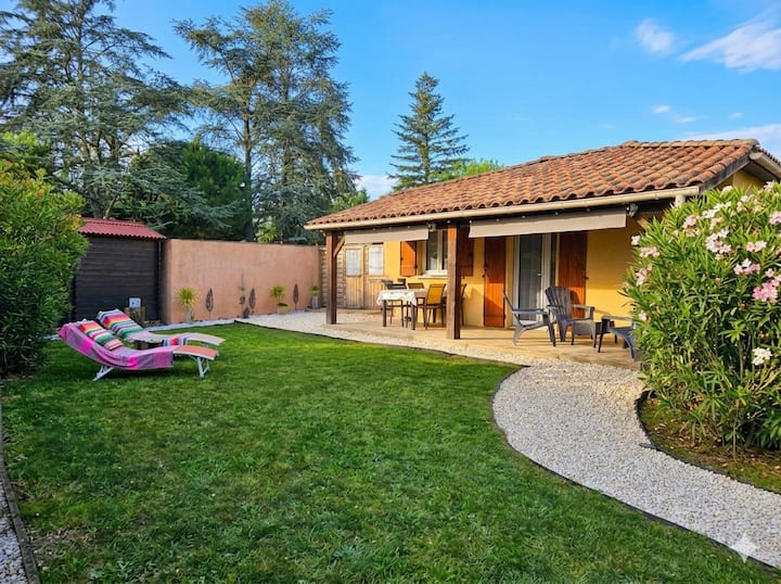 Mazet Climatisé, Jardin Et Piscine 2/4 Pers. - Vallon-Pont-d'Arc