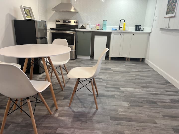 10min Tomontreal Entire Unit Private  Entrance New - Brossard