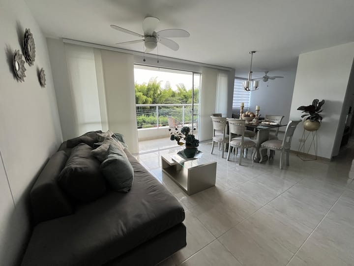 2-bedoasis With Nature Views & Pool In South Cali. - Cali