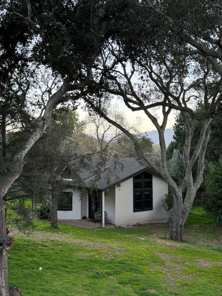 Valley Hideaway - Carmel Valley, CA