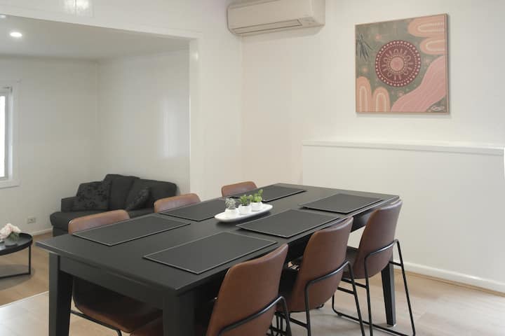Fully Renovated Peaceful Home. - Traralgon