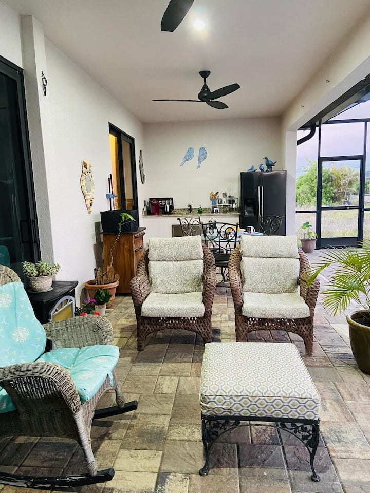 Cossy Cove Spa/pool Private Room - Cape Coral, FL