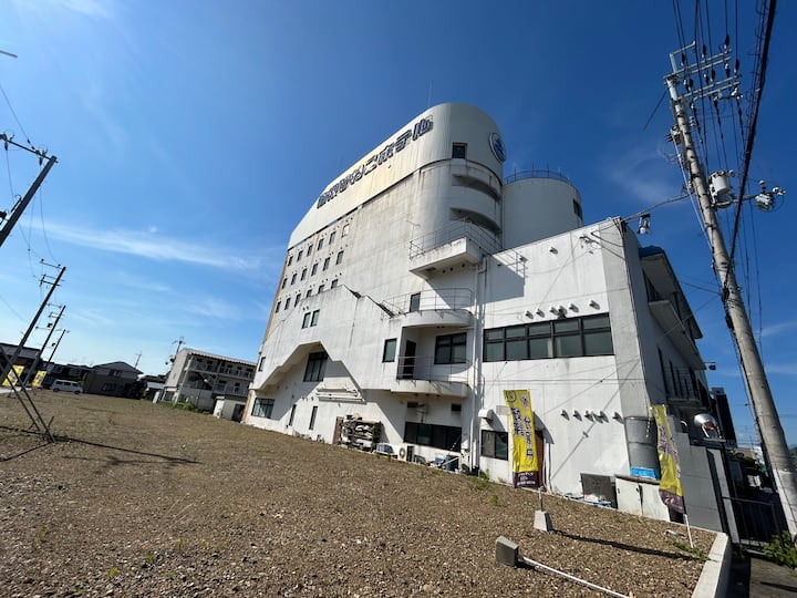 彦根びわこマンション 一室貸し切り50台無料駐車場付き台所あり自転車貸出可 Bbq可 ペット可 - Hikone