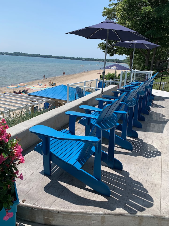 The Dunes Beach House - On A Private Beach - Crystal Beach