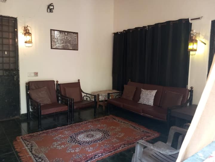 Winter 2-bedroom Farmhouse, Dahanu - Dahanu