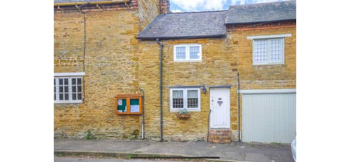Charming And Cosy Cottage - Northampton