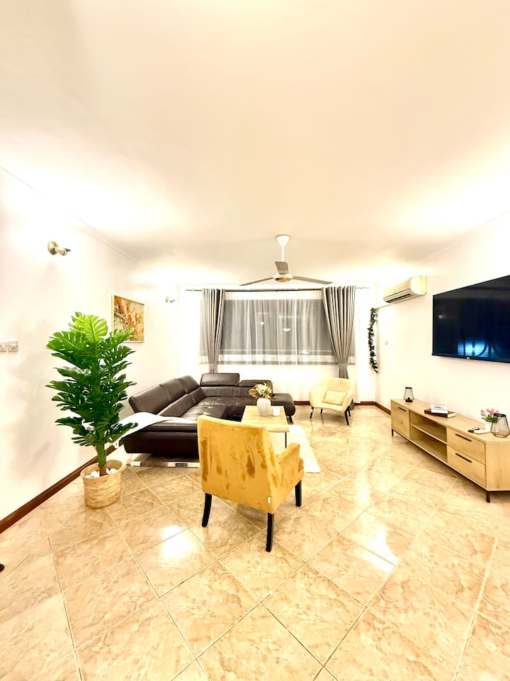 Three Bedroom ~ Masaki Apartment - Dar es Salaam