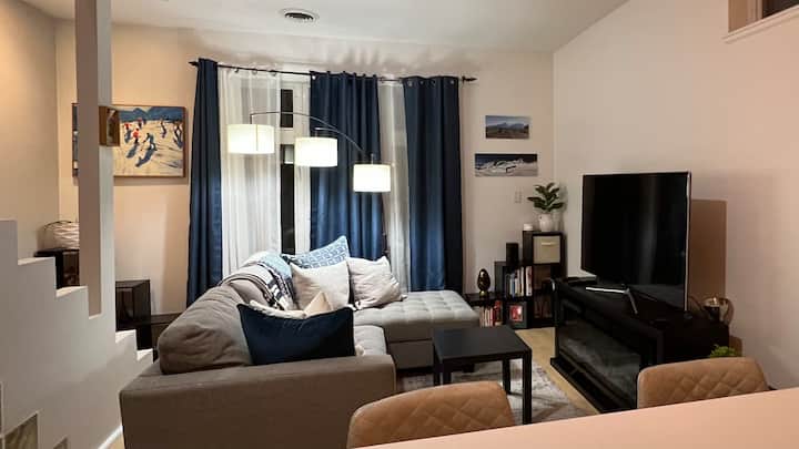 Charming Downtown Madison Home - Madison, WI