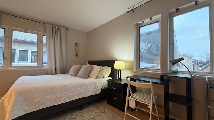 Charming Downtown Madison Home With Indoor Garage - マディソン, WI