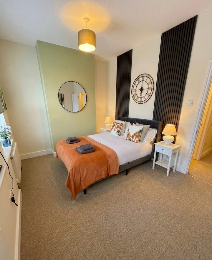 Stylish Gateway- 2 Bedroom House Near Beach - Eastbourne