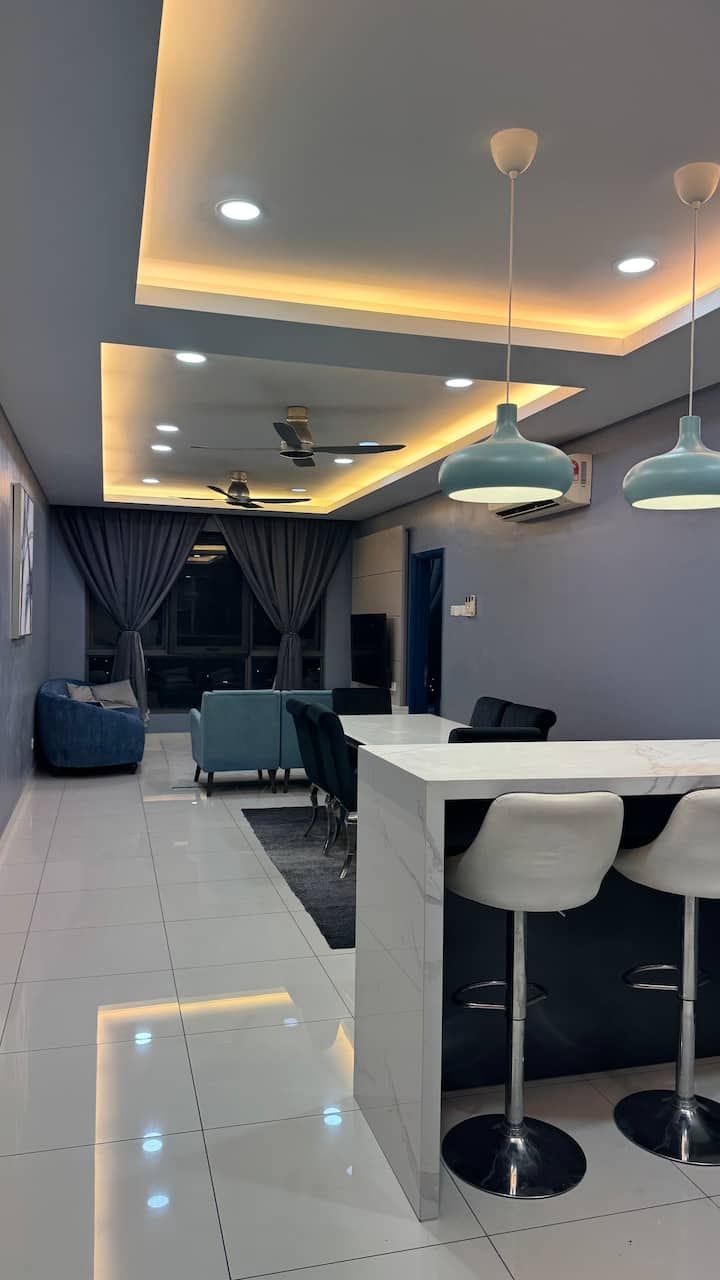 Luxury Apartment Near Mrt - Puchong
