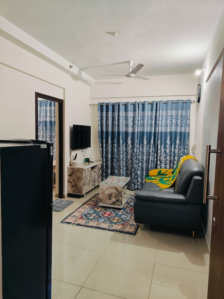 *Sonya’s Riverside Escape 51* Near Eon It Park - Pune