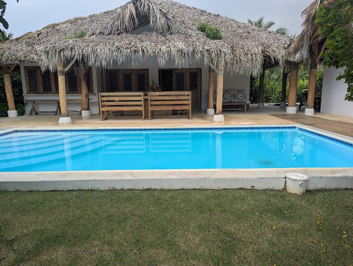 Lugar Familiar, 16 Per, 6 Hab., Por Playa Coson. - Dominican Republic