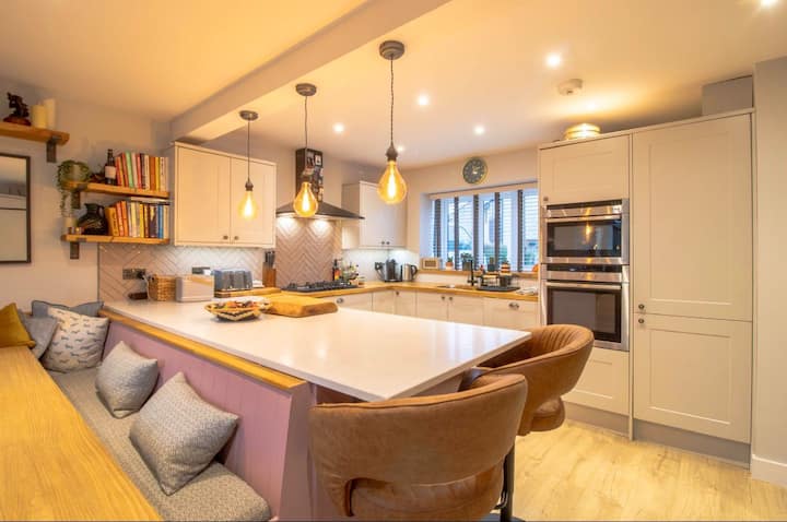 Stylish Modern Family Home Cirencester - Bibury