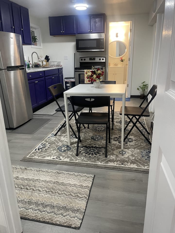 Guest Suite Near Rockville (Twinbrook) Metro - Rockville, MD