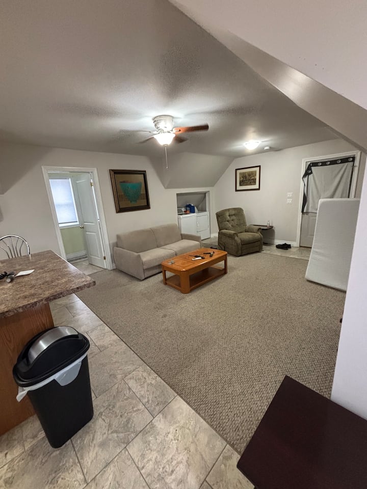 Bachelor Apt. On The Belle River - Lakeshore