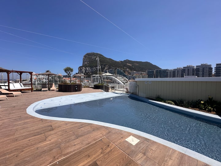 Deluxe Studio, Marina Club, Close To Ocean Village - Gibraltar