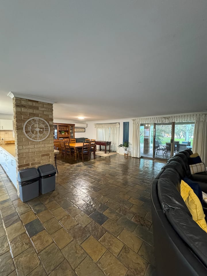 Paradise On The Murray River - Pinjarra