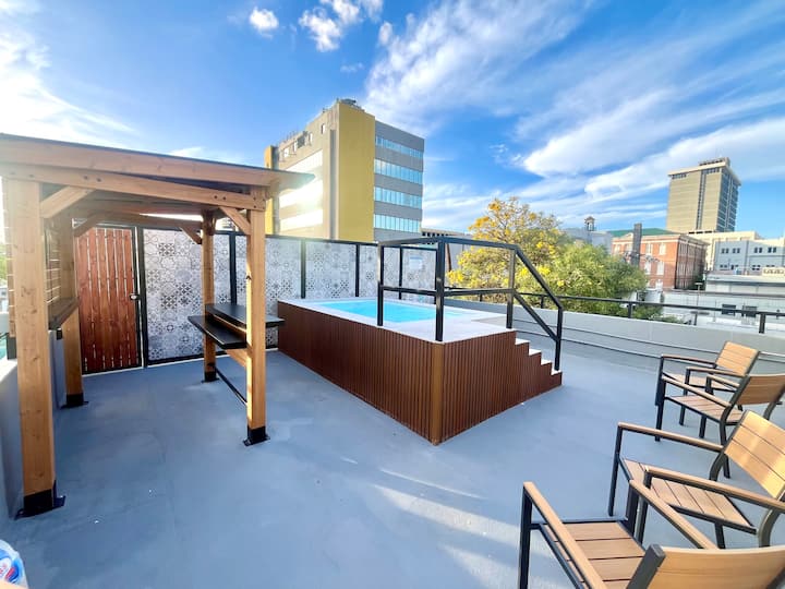 La Placita Santurce Retreat - 8 Bedrooms - Puerto Rico