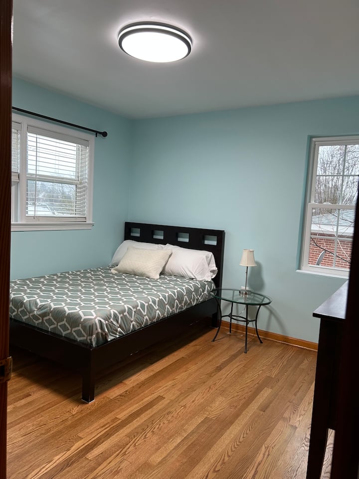 Charming Cozy Retreat In Town Of Culpeper Va - Culpeper, VA
