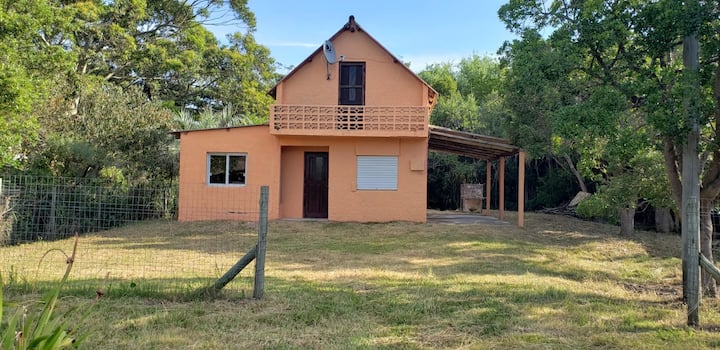 Casa En Aguas Dulces - Castillos