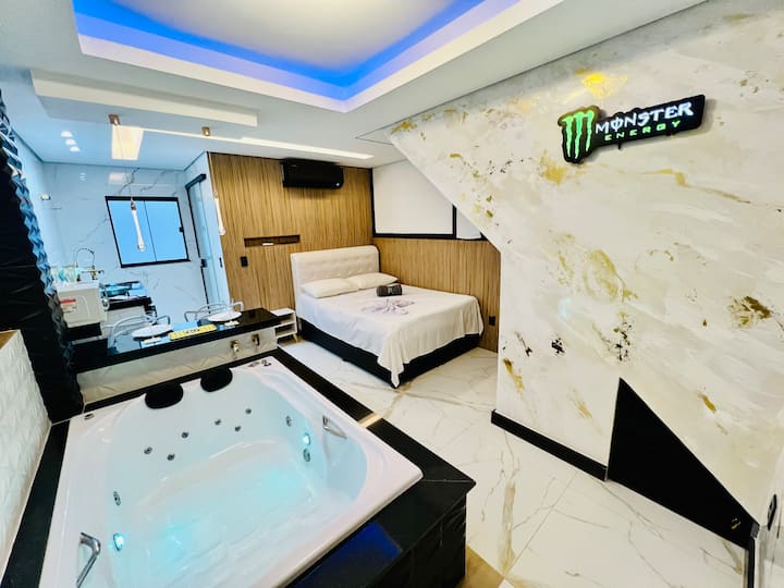 Studio / Loft - Banheira Hidro - Ar Quente E Frio - Juiz de Fora